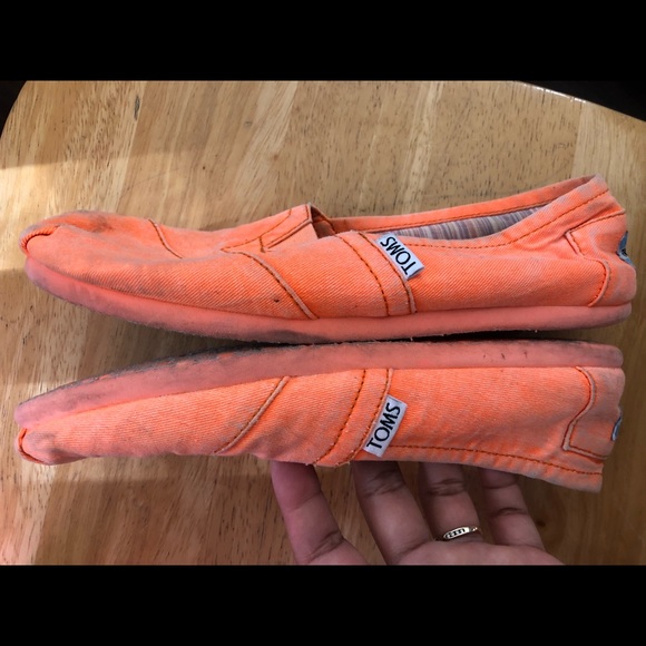 Toms | Shoes | Rare Toms Slip On Bright Orange Shoes Sz 6 | Poshmark
